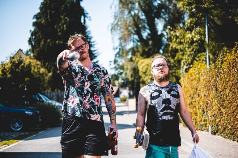 Zu Gast in den Iguana Studios während der Aufnahmen zum neuen Album der ...