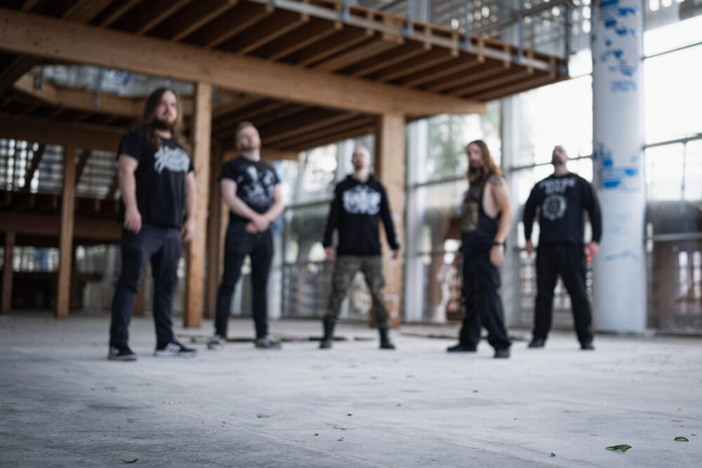 Grand Devourer: veröffentlichen ihre zweite Single „Beneath A Pale ...