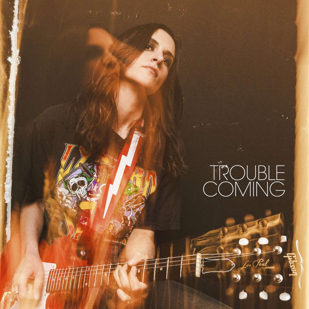 Laura Cox: präsentiert ihre neue Single „Trouble Coming“ – Time For ...